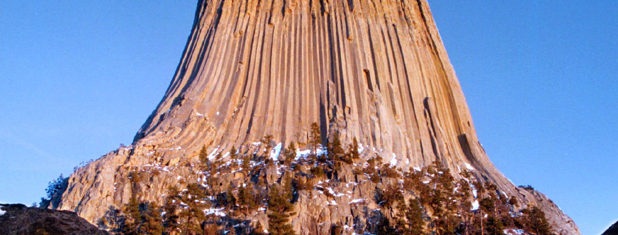Devil's Tower - coolzload